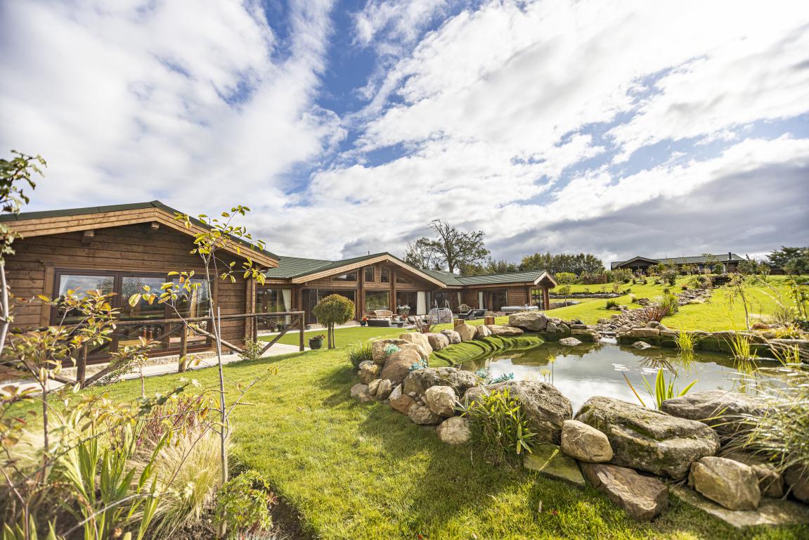 Valley View » Lodges » Home